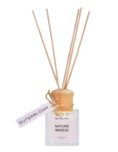 15 Rekomendasi Reed Diffuser Terbaik - Merek Bagus